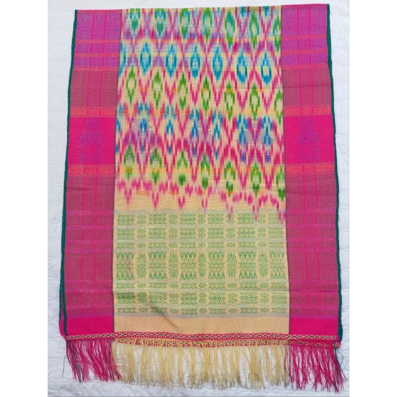 Jual Uis nipes sutra motif rumah adat nuansa cream | Shopee Indonesia