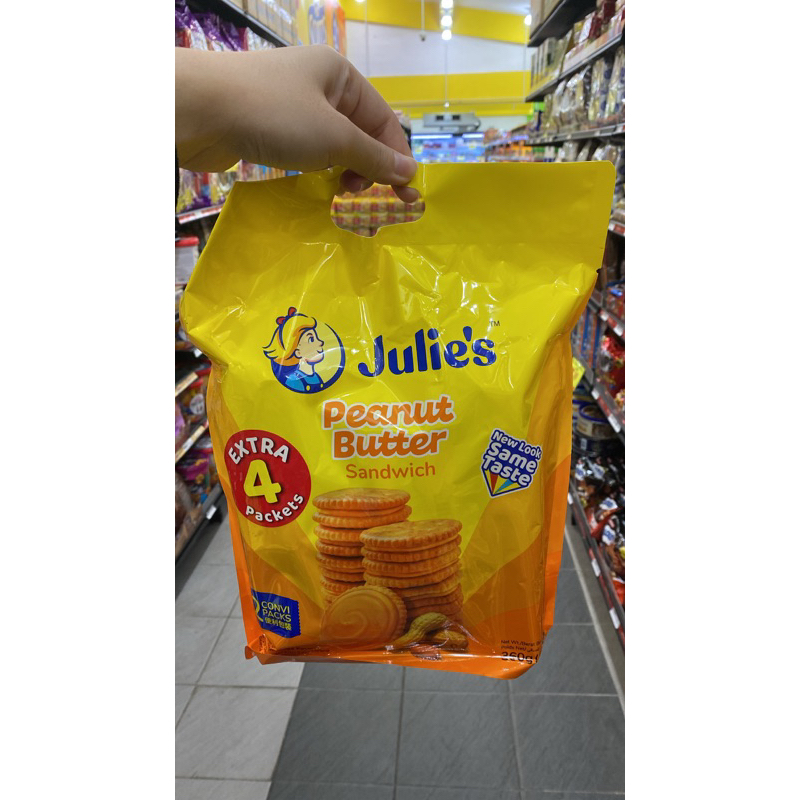 Jual julie's cheese sandwich / julie's peanut sandwich butter / julie's choco more sandwich isi ...