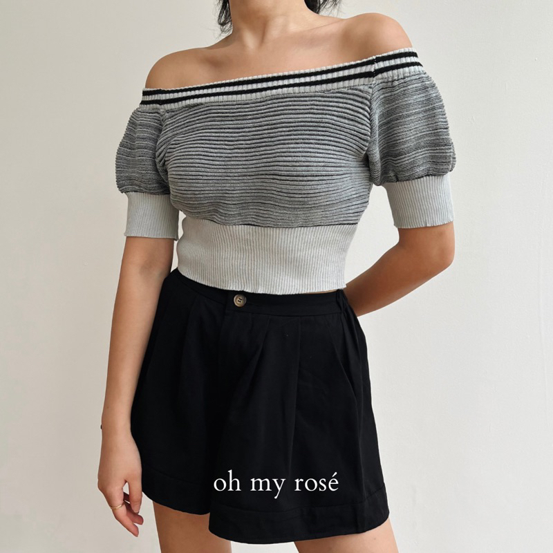 Jual Oh My Rosé - Inka Off-Shoulder Knit Top Wanita | Shopee Indonesia