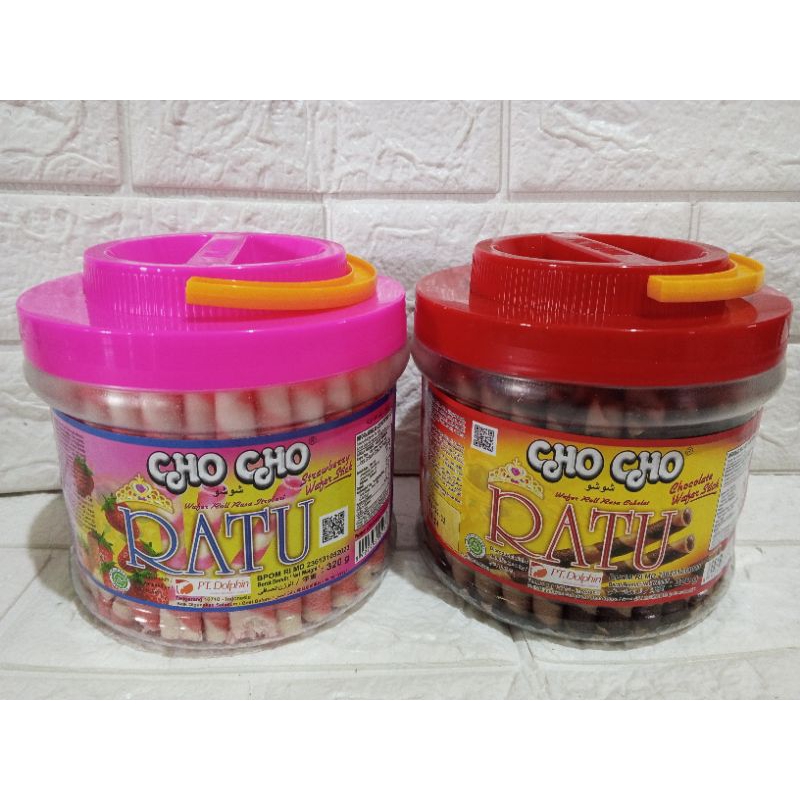 Jual Cho Cho Ratu wafer roll 320gr | Shopee Indonesia