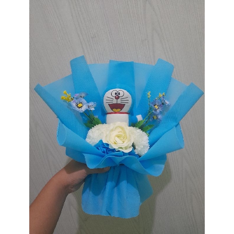 Jual buket doraemon / buket boneka / buket wisuda / buket karakter ...