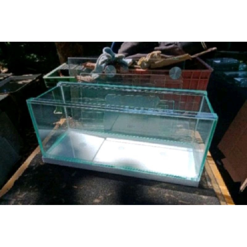 Jual Aquarium kaca ukuran 40x20x15 | Shopee Indonesia
