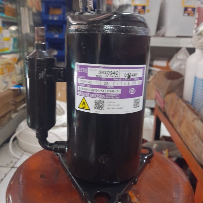 Jual Kompresor AC Sharp 1/2 pk Cabutan Unit Baru Body Penyok 100% ...