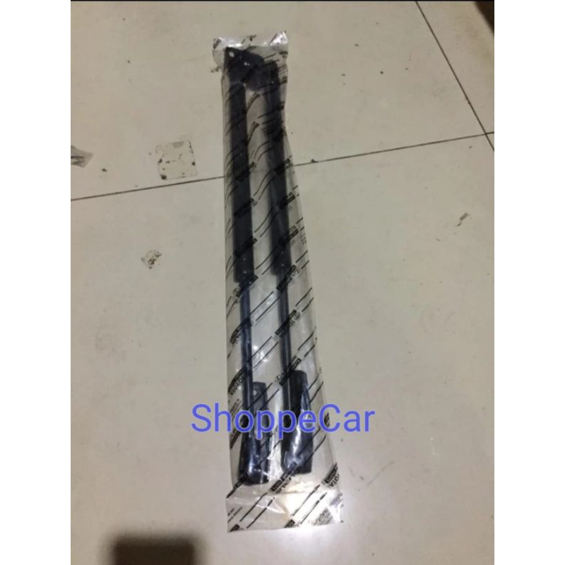 Jual Shock Bagasi Hidrolik Innova Shock Beaker Bagasi Toyota Original ...