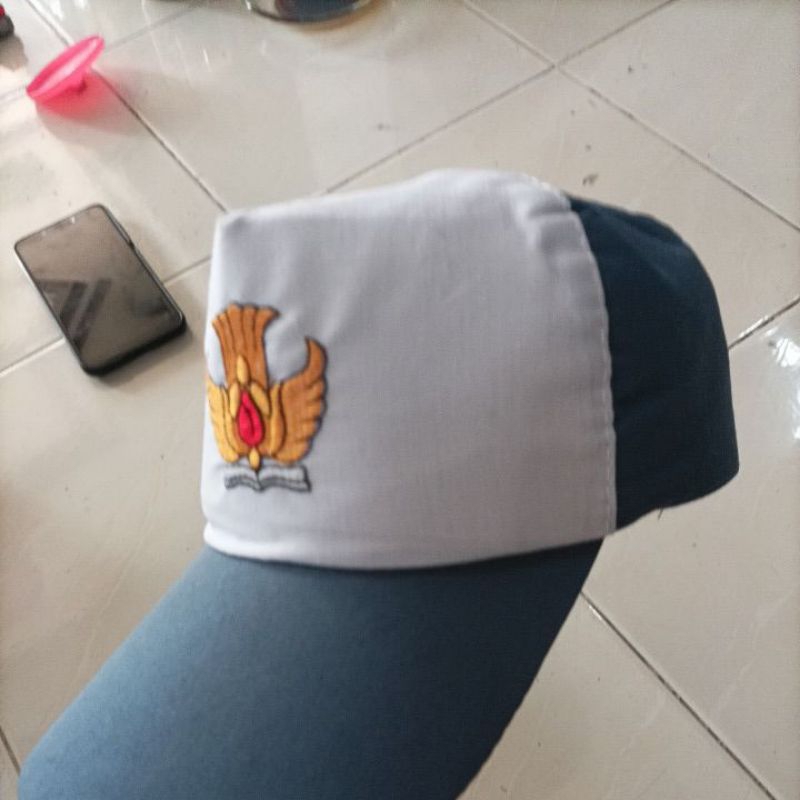 Jual TOPI SEKOLAH SD SMP SMA, TOPI POLOS KRETEK, TOPI ANAK SEKOLAH ...