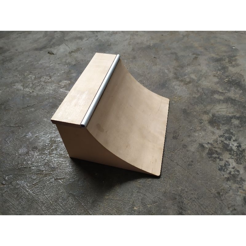 Jual fingerboard Ramps obstacle Quarter pipe | Shopee Indonesia