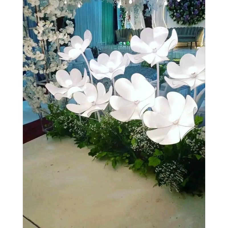 Jual ALMAIRA LAMPU STANDING KELOPAK BUNGA 8 D. 55CM SATU STAND | Shopee ...