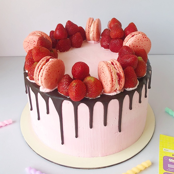 Jual Two - Tier Ice Cream Cake Premium! | Shopee Indonesia