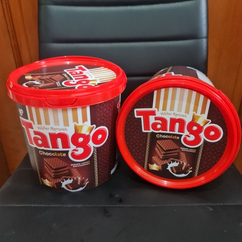 Jual Wafer Tango Jar/ Tango Jar 240g/ Wafer Tango Toples | Shopee Indonesia