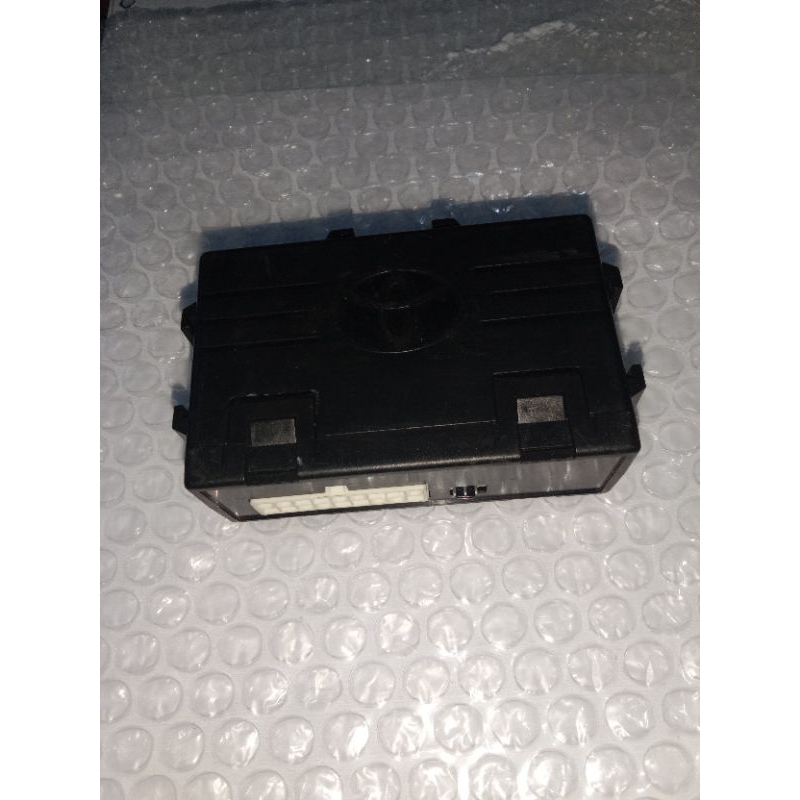 Jual ECU allaram, modul alarm Original toyota | Shopee Indonesia