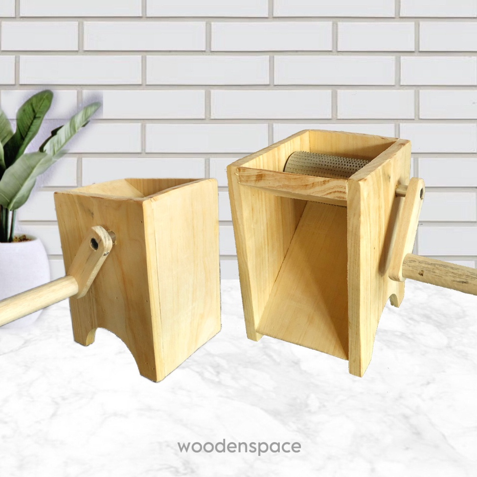 Jual Parut Kelapa Manual | Parut Serbaguna Kayu | Parut Murah Kayu ...