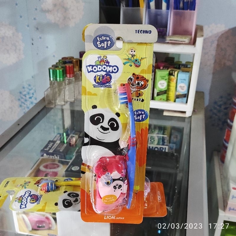 Jual Kodomo Toothbrush Kids Universal Koukou Edition - Sikat Gigi Anak Extra Soft Techno ...