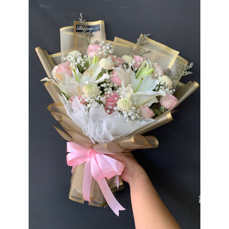 Jual buket bunga lily / bunga lily / bunga wisuda / bunga ulang tahun ...