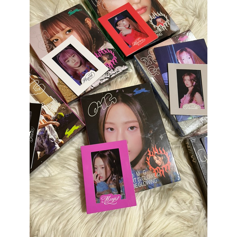 Jual NEW JEANS OMG ALBUM (MESSAGE CARD VER) HYEIN POB WEVERSE | Shopee ...