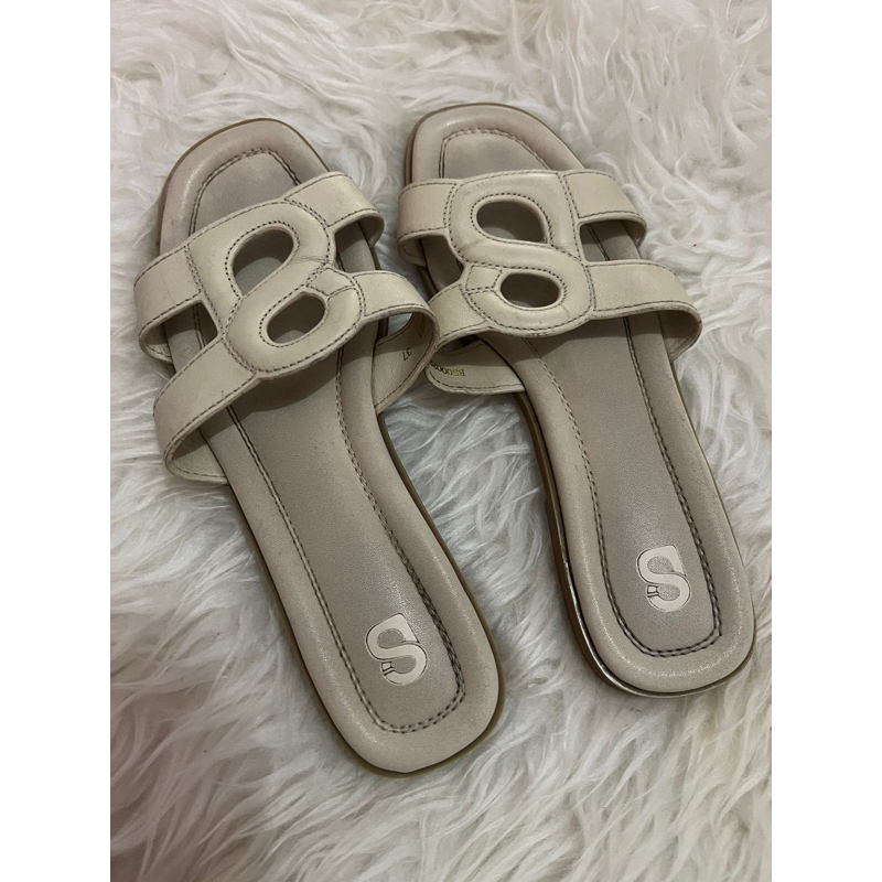 Jual kefi sandal size 37 buttonscarves (preloved) | Shopee Indonesia