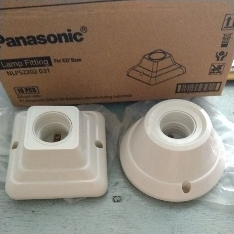 Jual Panasonic Fitting Plafon Bulat dan segi empat Putih dikota ...