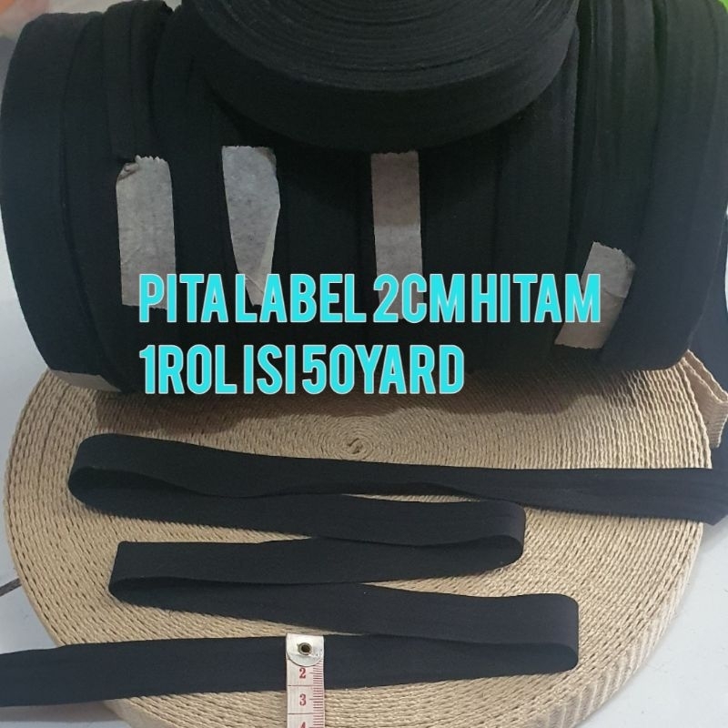Jual pita label hitam 2cm bahan halus,tipis dan lembut 1rol isi 50yard ...