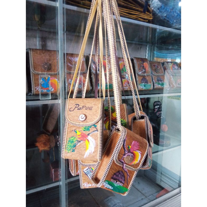 Jual tas noken kulit kayu ukuran hp/oleholeh khas papua/jual tas murah ...