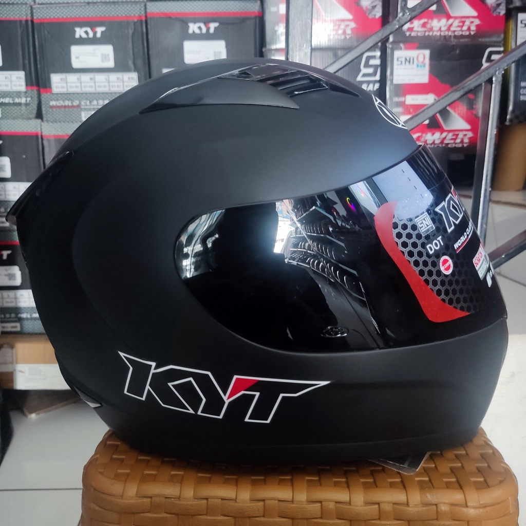 Jual HELM KYT R10 SOLID BLACK DOFF FULL FACE KYT | Shopee Indonesia
