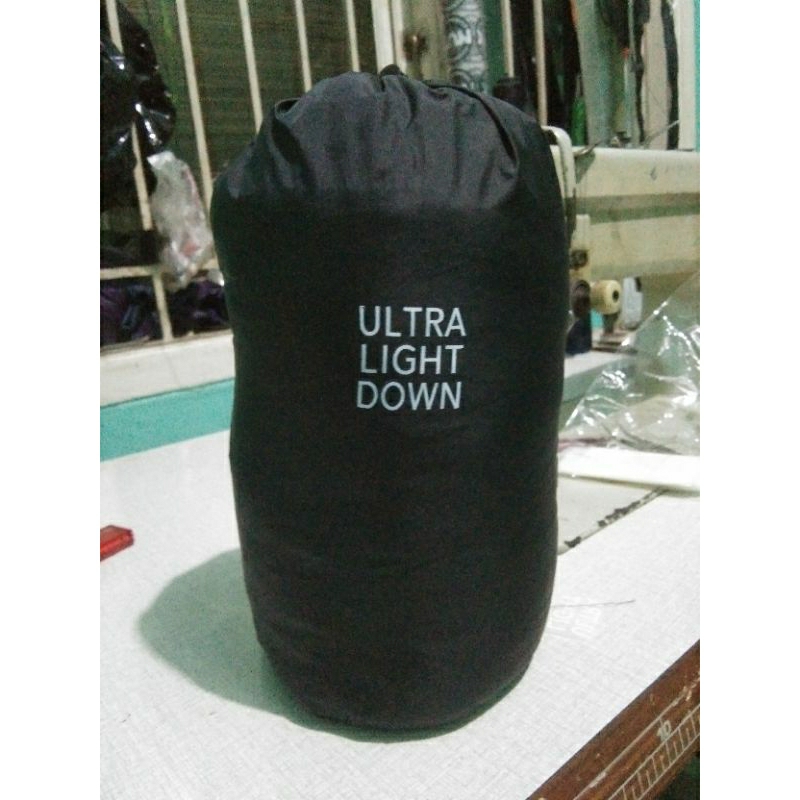 Jual stuffsack uniqlo/tas serut uniqlo/pouch jaket bulang uniqlo/sarung ...