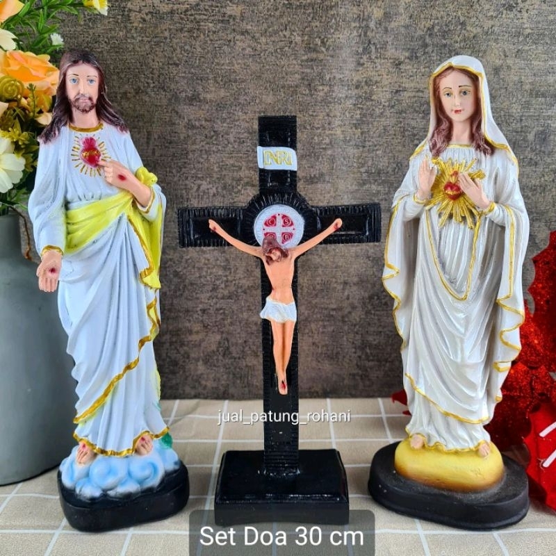 Jual Set Hadiah Patung Yesus Hati Kudus Padi dan Maria Hati kudus | Shopee Indonesia