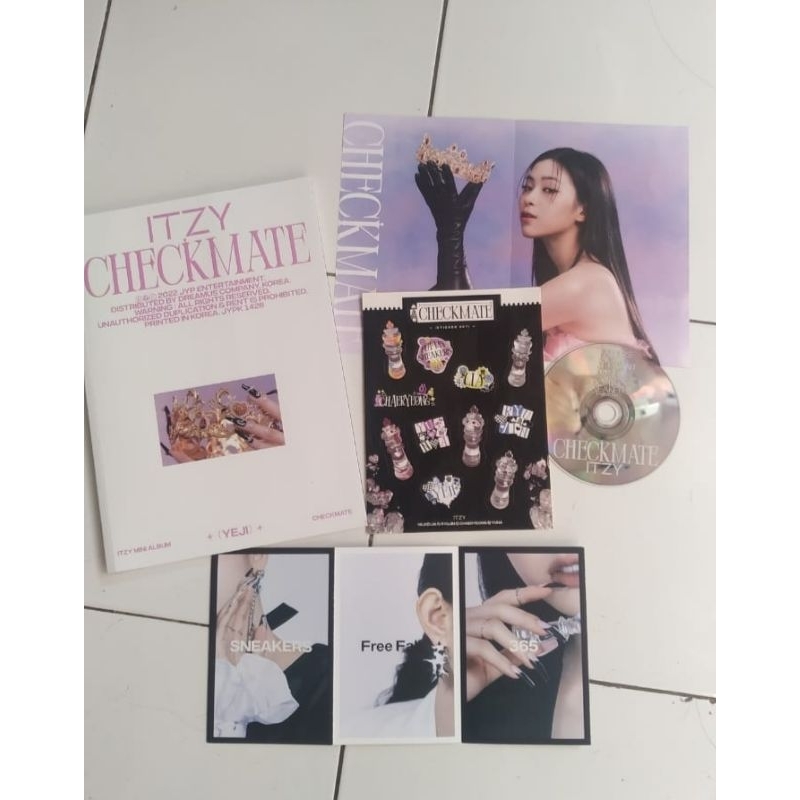 Jual ITZY CHECKMATE ALBUM ONLY | Shopee Indonesia