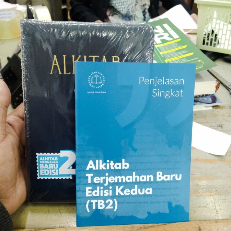 Jual ALKITAB Terjemahan Baru Edisi 2 Lengkap Buku Panduan TB2 052 TI ... Jual ALKITAB Terjemahan Baru Edisi 2 Lengkap Buku Panduan TB2 052 TI ...