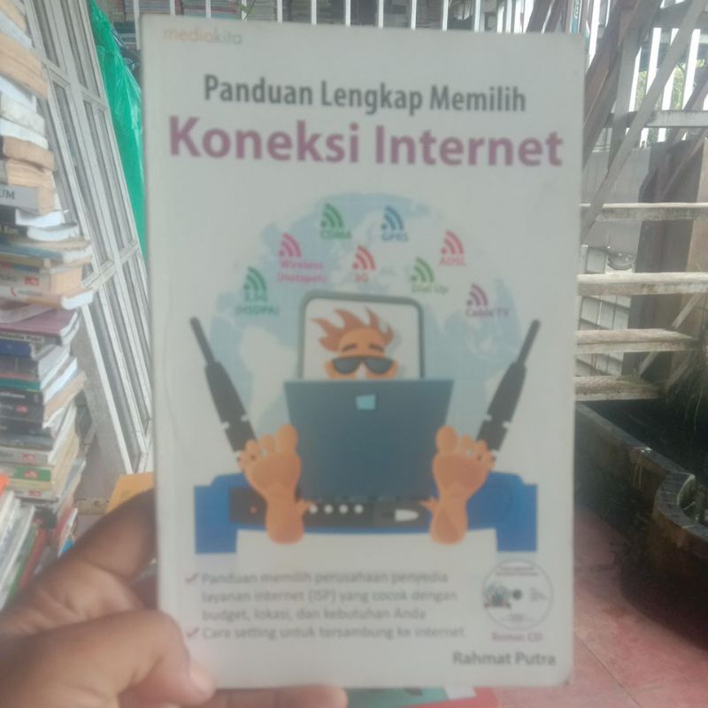 Jual buku panduan lengkap memilih koneksi internet | Shopee Indonesia