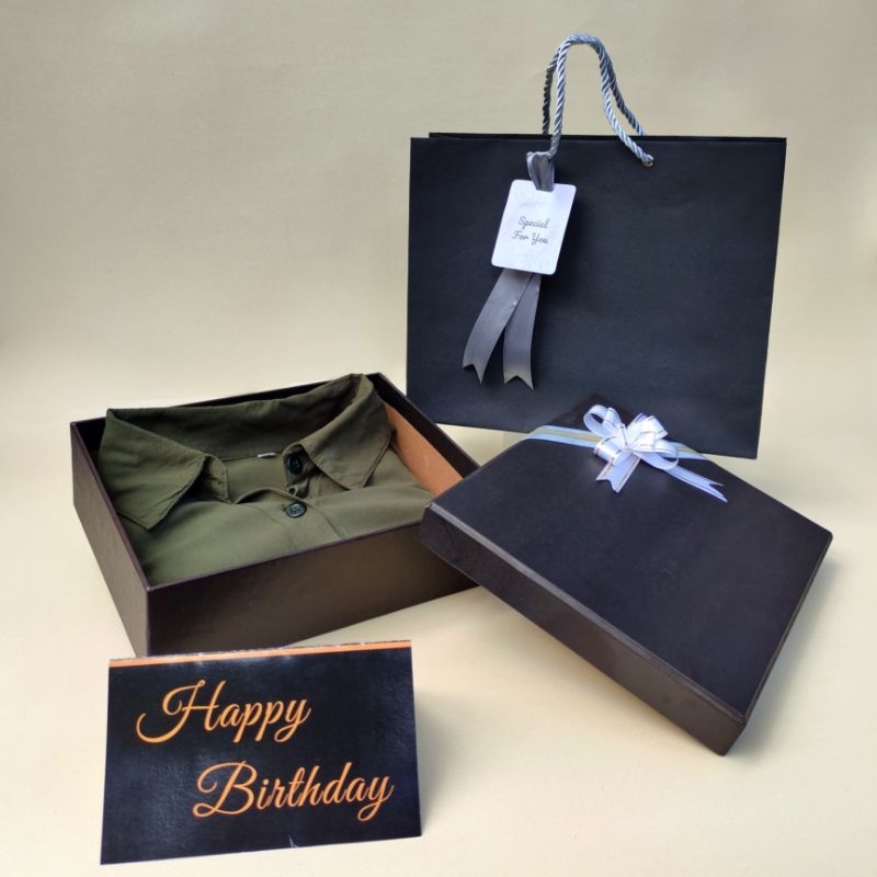 Jual Gift Box 25x20x7cm Paket Kotak Kado Paper Bag Kartu Ucapan Pita ...