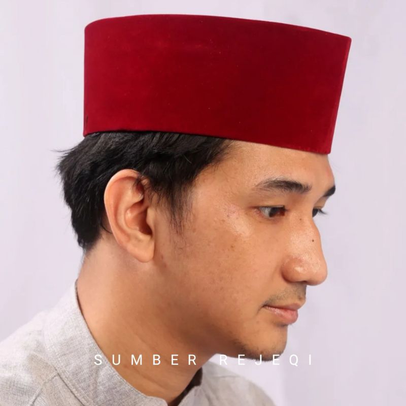 Jual SONGKOK HITAM SONGKOK MERAH SONGKOK BETAWI peci hitam nasional ...
