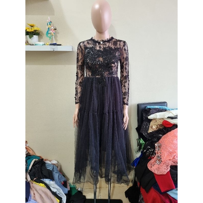 Jual mididress brukat tile hitam sequin | Shopee Indonesia
