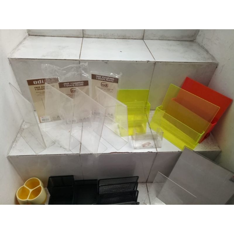 Jual akrilik tempat brosur, tempat brosur, tempat kartu nama, akrilik ...