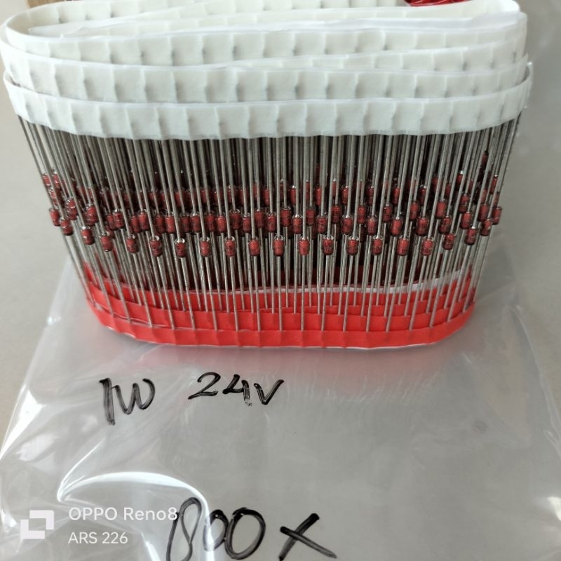 Jual Dioda Zener 1watt 24V Roll | Shopee Indonesia