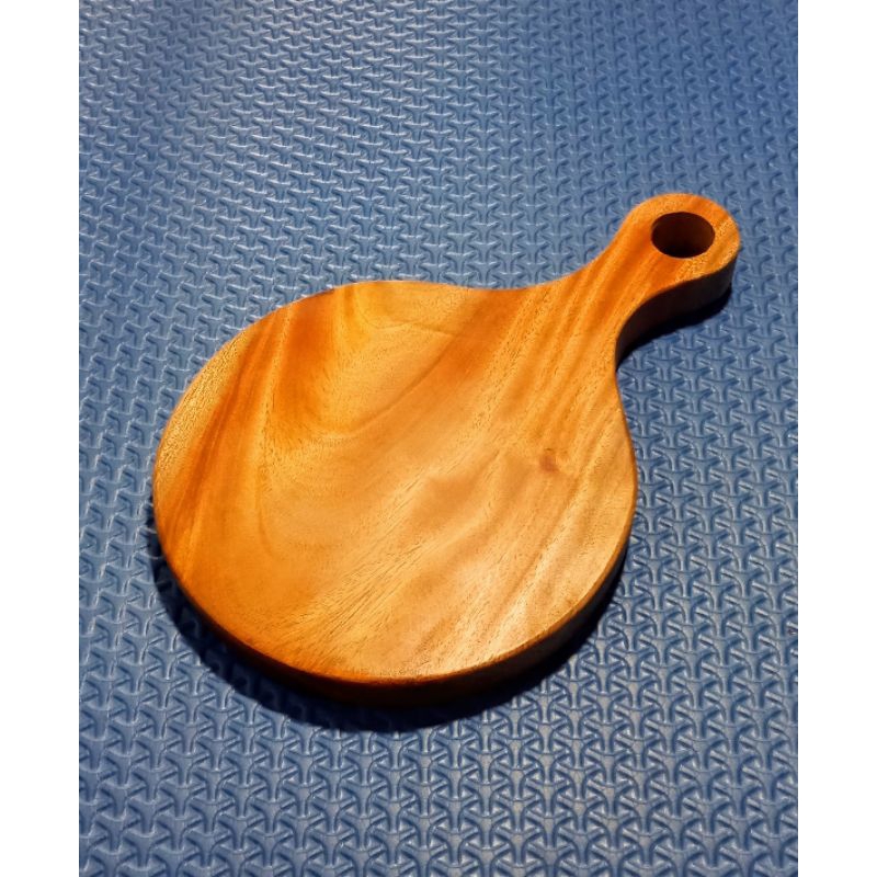 Jual telenan bulat/telenan pitza bulat kayu 15cm | Shopee Indonesia