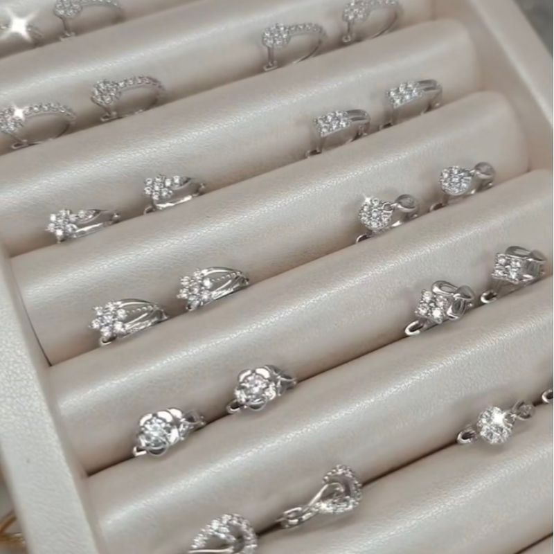 Jual Anting jepit variasi mas putih (375/8k) | Shopee Indonesia