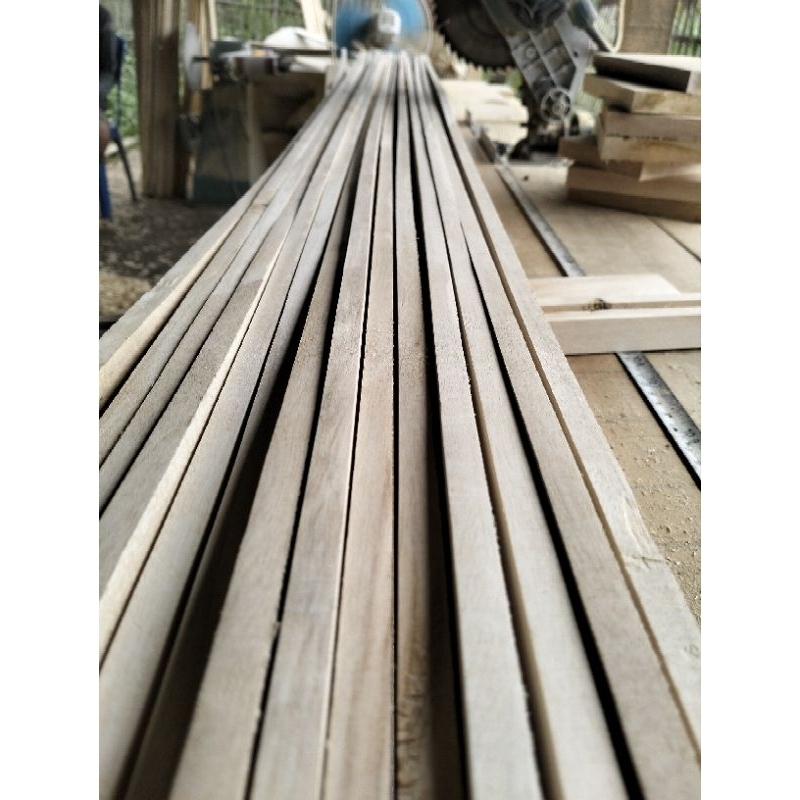 Jual List Kayu 1x5 cm Panjang 40 - 120 cm Kayu Sudah Di serut Halus ...