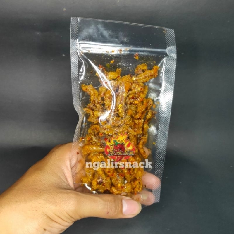 Jual USUS CRISPY pedas bumbu basah daun jeruk netto 100gram | Shopee ...