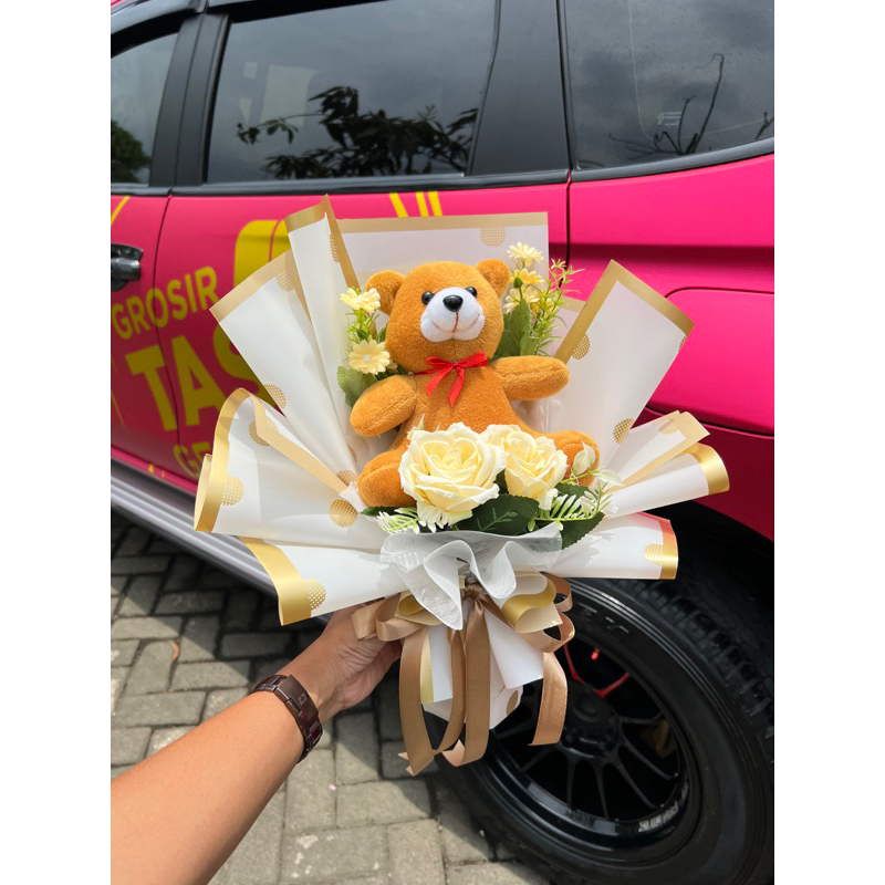 Jual bucket boneka plus bunga (wajib co kardus juga) | Shopee Indonesia