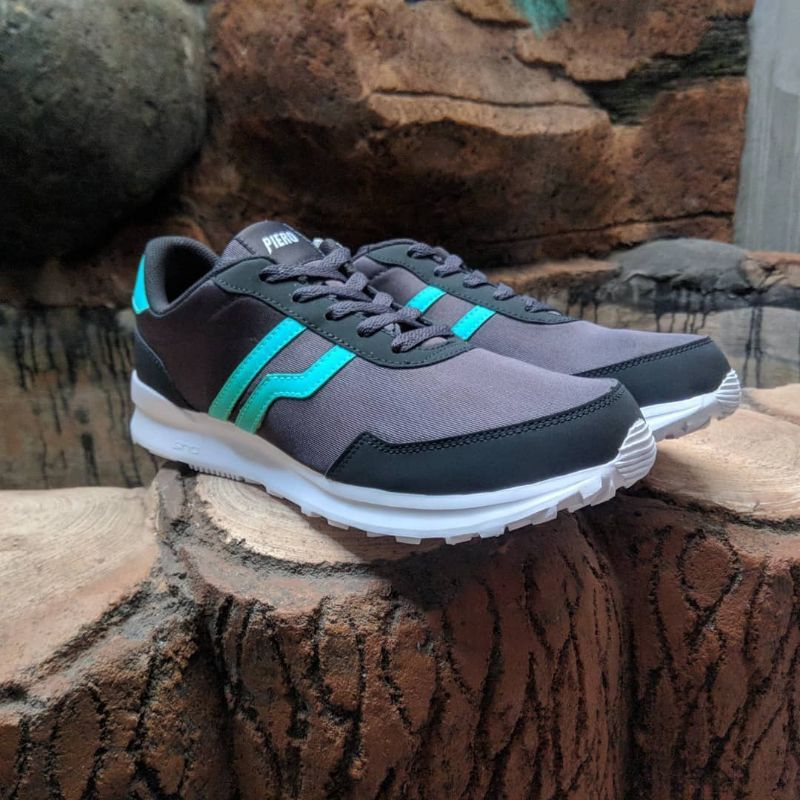 Jual OBRAL!! ORIGINAL Sneakers piero city core B sepatu sneaker asli ...