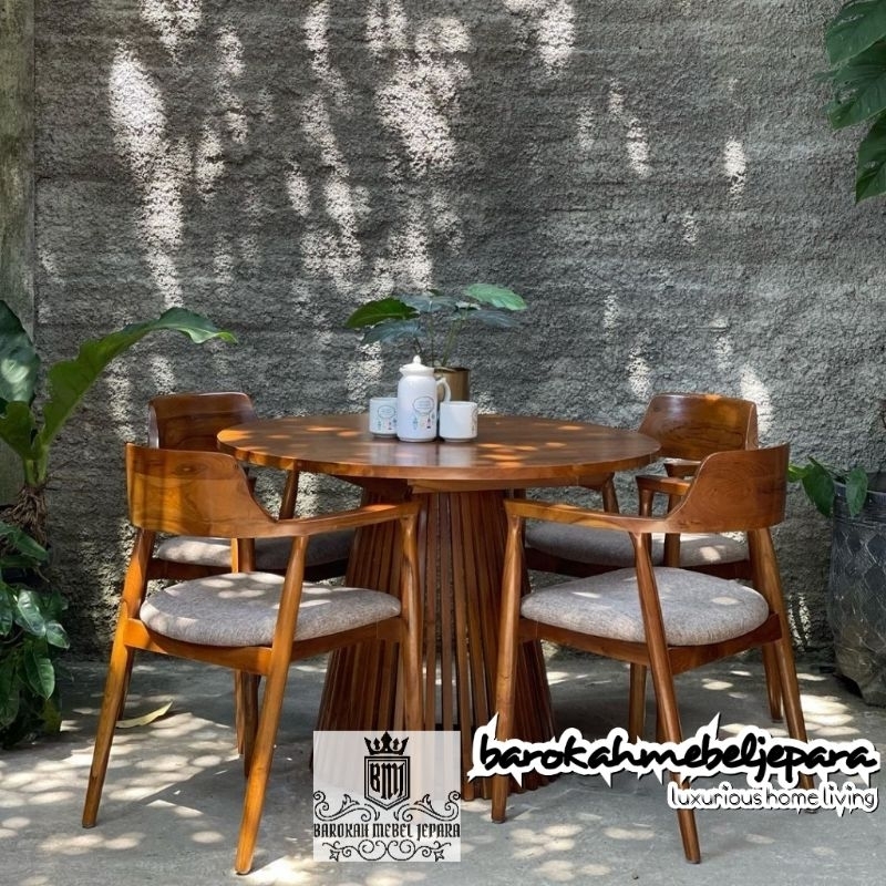 Jual meja makan jati aestetik / kursi cafe / meja cafe / kursi garden ...