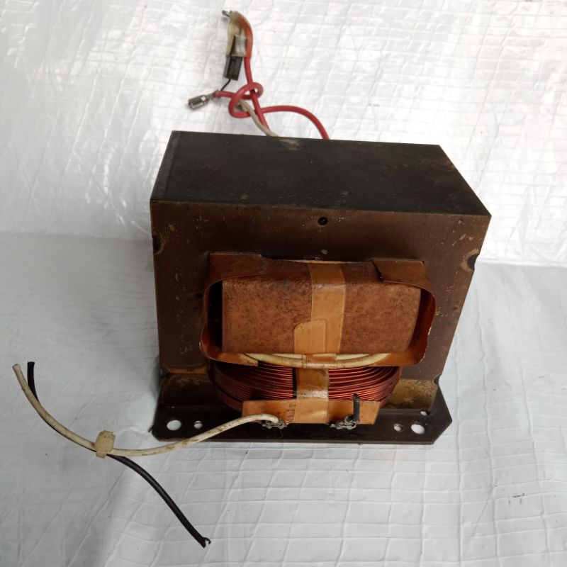 Jual Travo (MOT) Mecrowave Oven Transformer +-900W Bekas Orisinil ...