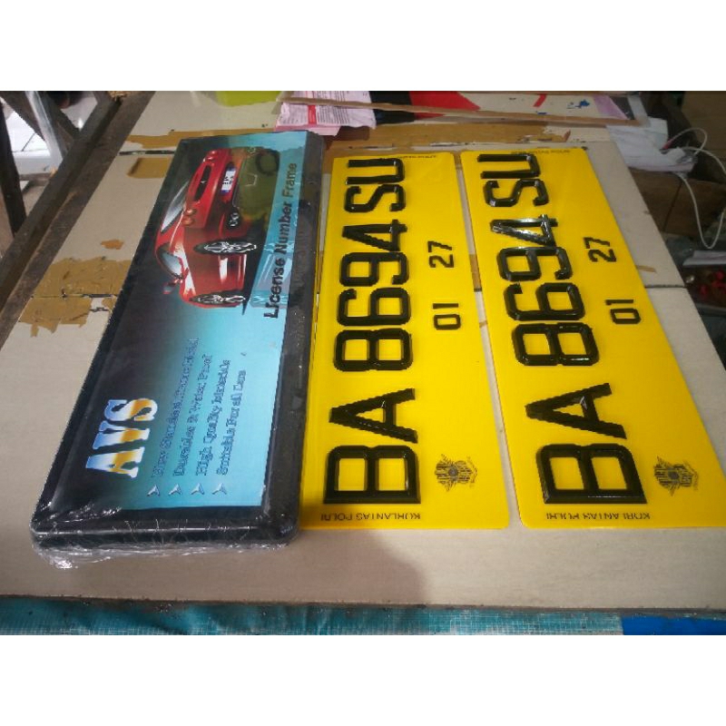 Jual plat mobil timbul kuning plus cover | Shopee Indonesia