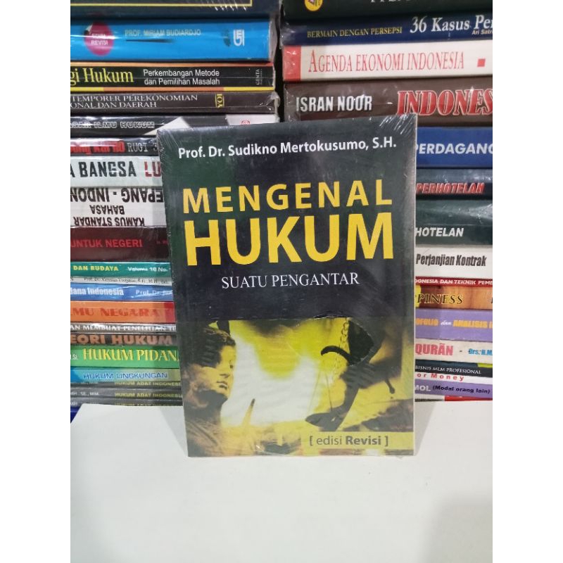 Jual Buku Mengenai Hukum Suatu Pengantar Shopee Indonesia 
