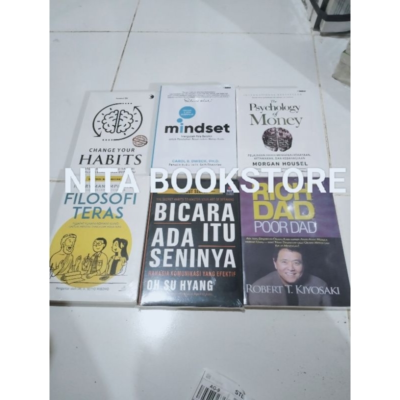 Jual PAKET 6 BUKU MOTIVASI BICARA ITU ADA SENINYA -THE PSYCHOLOGY OF MONEY- FILOSOFI TERAS ...