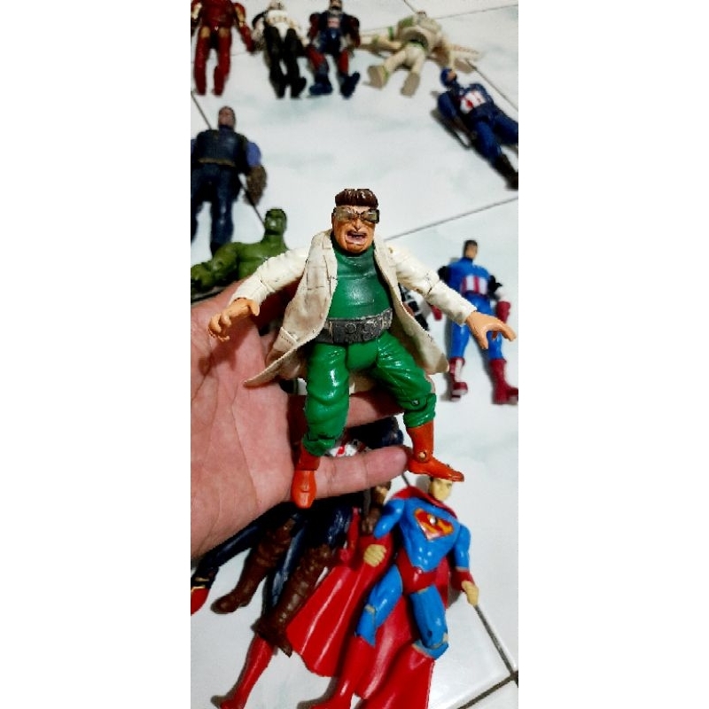 Jual Action Figure Superhero Spiderman, Hulk, Superman, Batman, Ironman ...