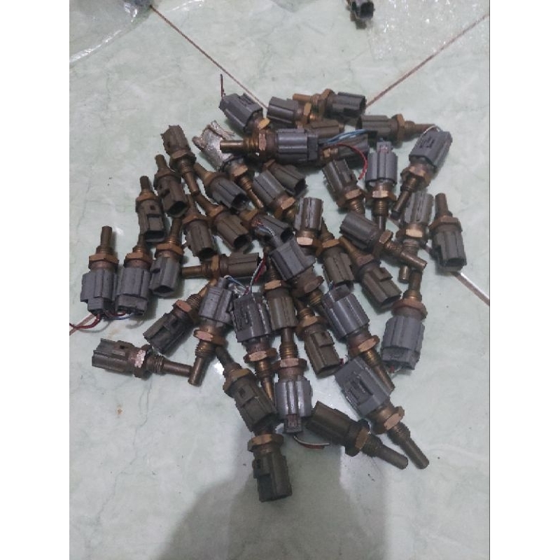 Jual SENSOR ECT TEMPERATUR TOYOTA COROLLA GREAT ALL NEW ALTIS WISH ...