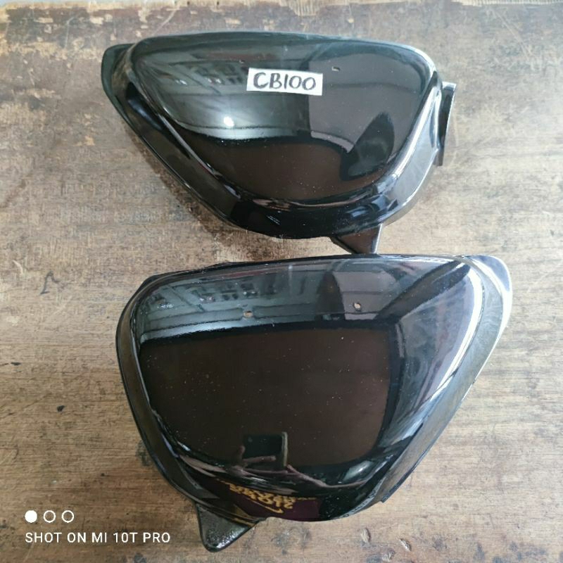 Jual Toolbox Tutup Accu Set Honda CB100 Hitam Original Honda Japan ...