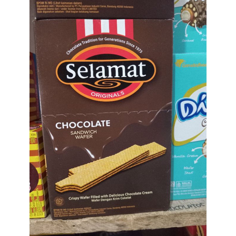 Jual SANDWICH WAFER SELAMAT CHOCOLATE 1 BOX ISI 20pcs x 12g | Shopee ...