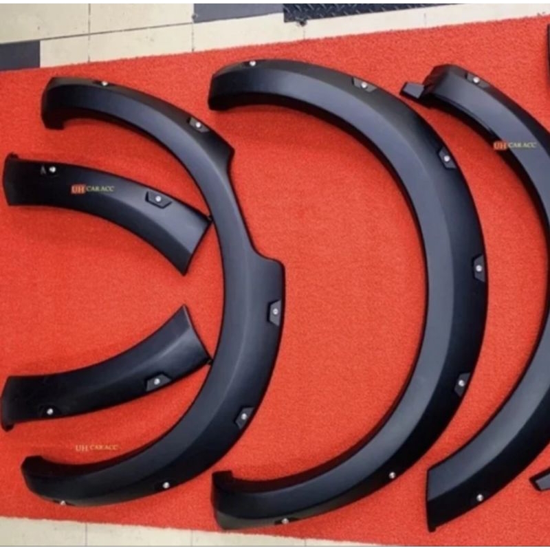Jual over fender nissan navara np300 2015-2020 model baud | Shopee ...