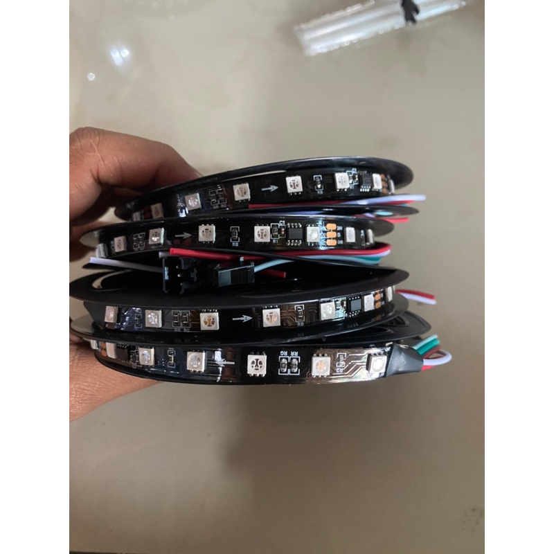 Jual Led Strip WS 2811 24volt 5meter 300led PCB tebal | Shopee Indonesia